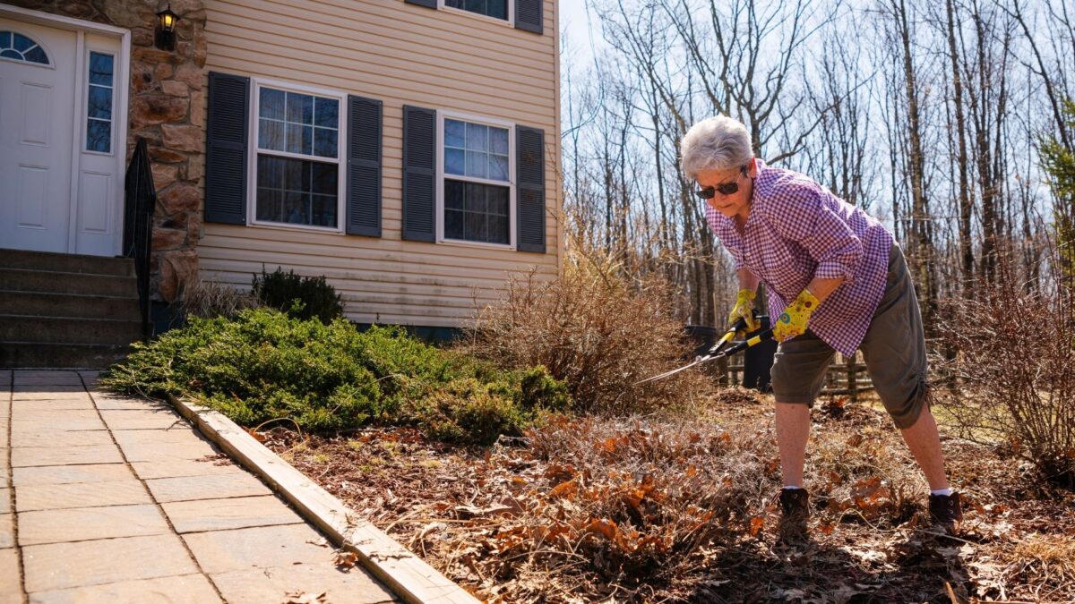 How to Safely Return to Activity After a Break - Propel Physiotherapy